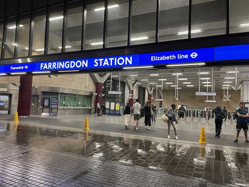 Farringdon Station London | Britain Visitor - Travel Guide To Britain